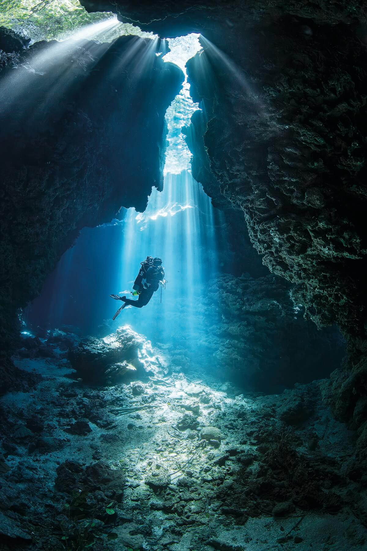 DIVE's Big Shot Caves, Caverns & Overhangs - THE WINNERS! - DIVE Magazine