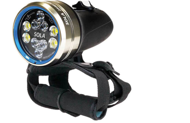 The best scuba diving lights on the market - DIVE Magazine