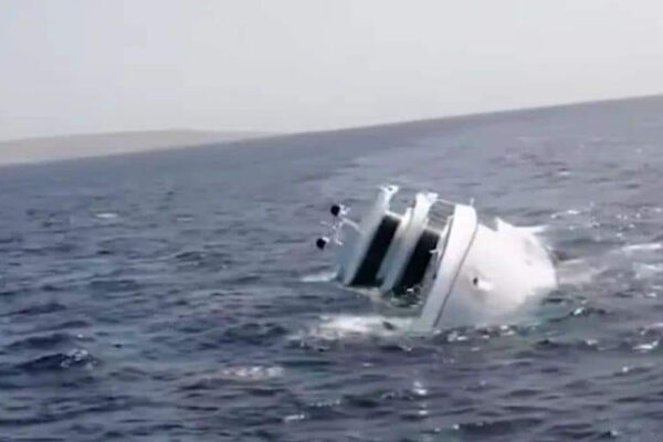 Red Sea liveaboard Carlton Queen capsizes - DIVE Magazine